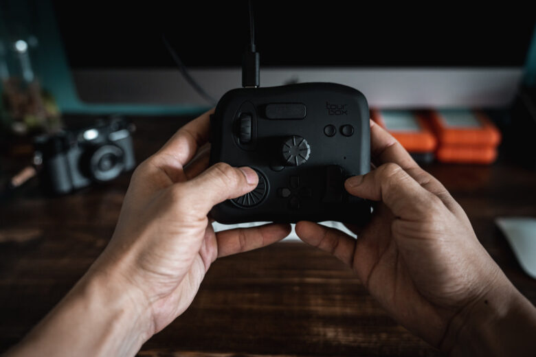 Tourbox Elite Review: The Best Wireless Controller For Creators | Where ...
